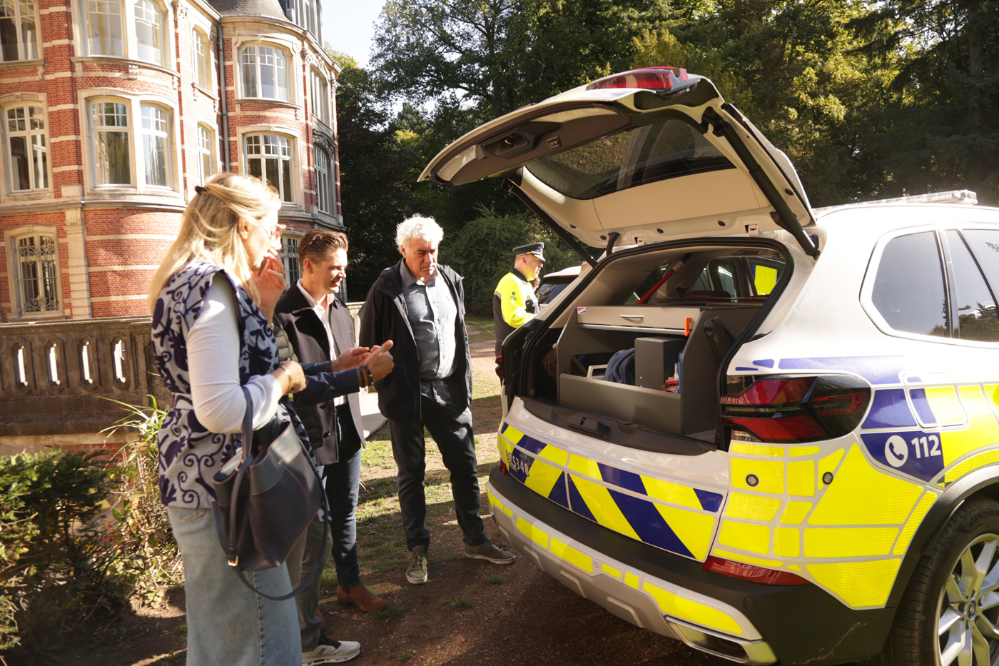 Politiezone Noord investeert in twee nieuwe hybride interventiewagens ...